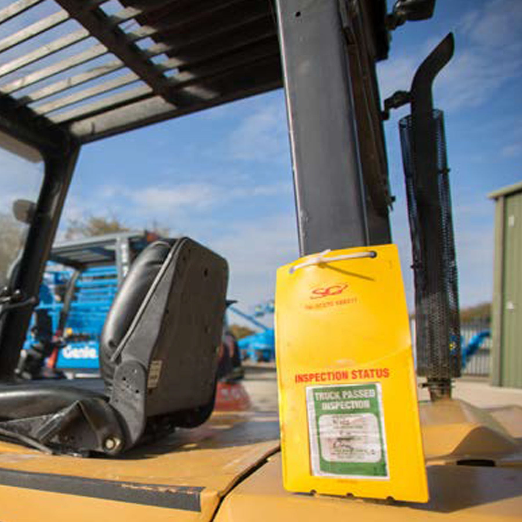 Fork Lift Truck Pre-Use Visual Inspection Checklist (Pad of 30) | SG World