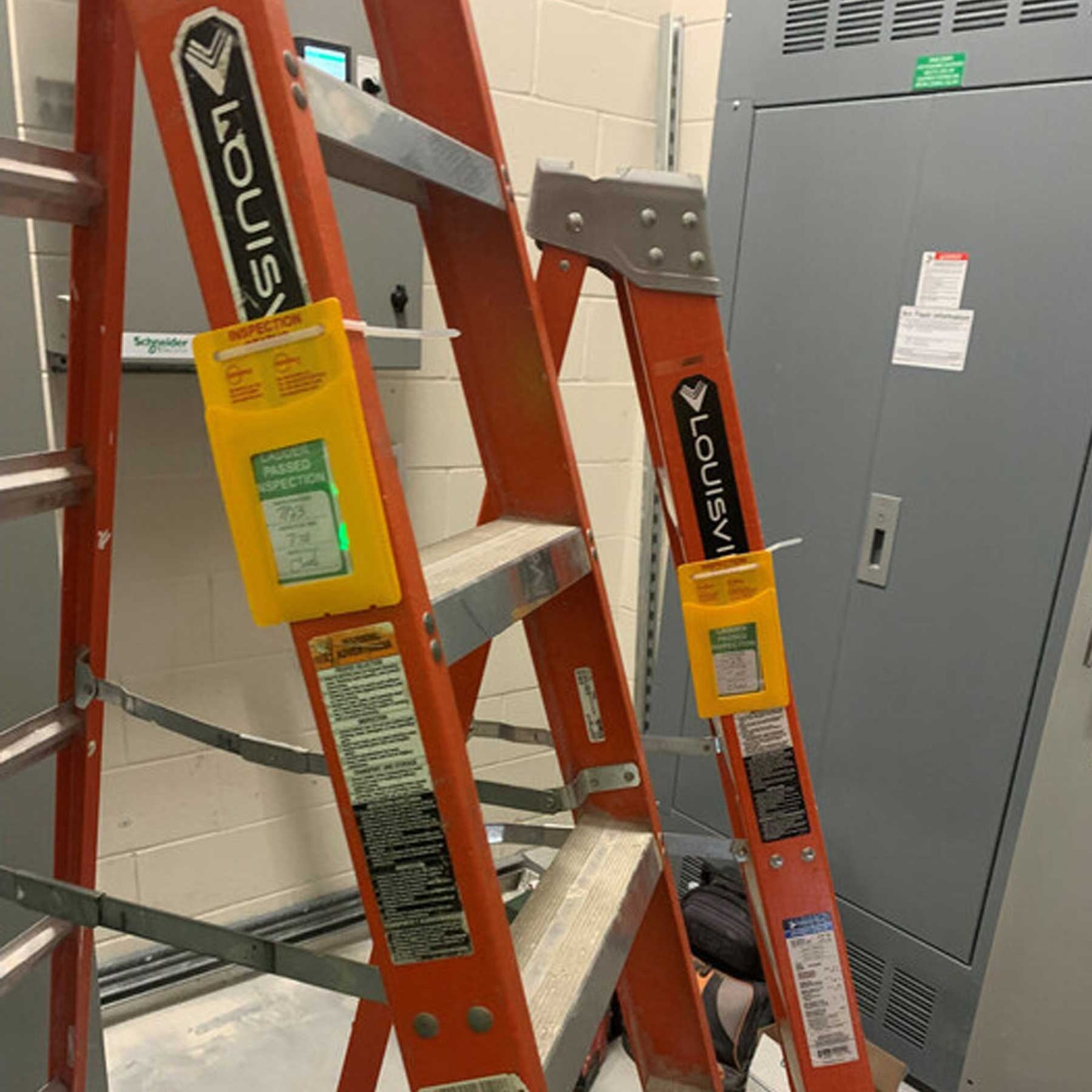 Ladder Pre-Use Visual Inspection Checklist (Pad of 30) — SG World